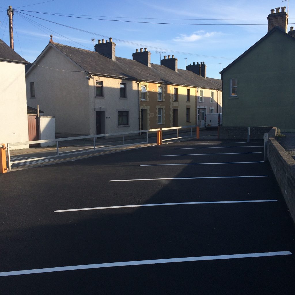 Customer Collection Parking - Lloyds Fish and Chips Lampeter